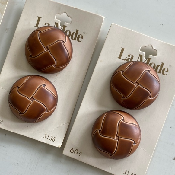 Vintage | Accessories | Vintage Buttons Set Of 6 Made In Japan | Poshmark